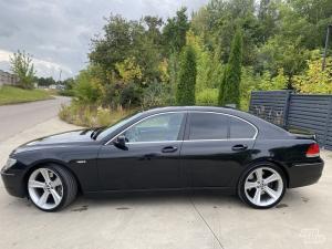Melns BMW 745 2006 Kauņa, ar dzinēja tilpumu 4.40 L un nobraukumu 480 tūkst. km par 4700 €, foto 7 vietnē AUTOMOTO.COM.LV
