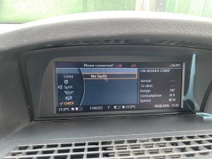 Melns BMW 745 2006 Kauņa, ar dzinēja tilpumu 4.40 L un nobraukumu 480 tūkst. km par 4700 €, foto 27 vietnē AUTOMOTO.COM.LV