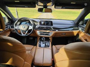Melns BMW 745 2019 Telšiai, ar dzinēja tilpumu 3.00 L un nobraukumu 171 tūkst. km par 43500 €, foto 24 vietnē AUTOMOTO.COM.LV