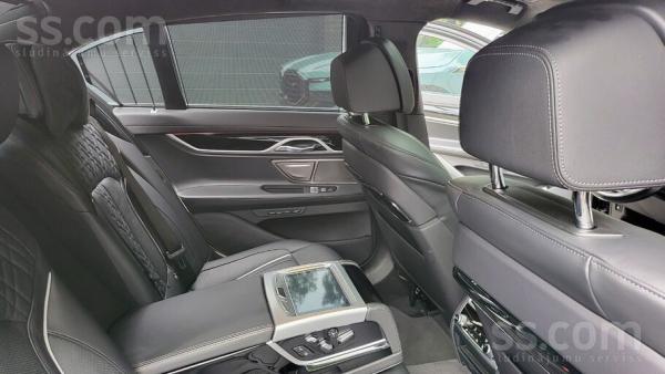 Melns BMW 745 2019 Rīga, ar dzinēja tilpumu 3.00 L un nobraukumu 117 tūkst. km par 40000 €, foto 2 vietnē AUTOMOTO.COM.LV