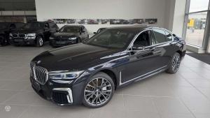 Melns BMW 745 2019 Marijampole, ar dzinēja tilpumu 3.00 L un nobraukumu 225 tūkst. km par 37999 €, foto  vietnē AUTOMOTO.COM.LV