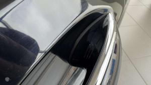 Black BMW 745 2019 in Marijampole, with an engine capacity of 3.00 L and mileage of 225 thousand km for 36999 €, photo 36 on AUTOMOTO.COM.LV