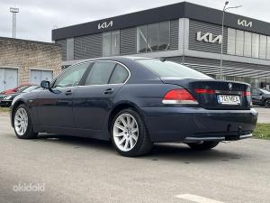 Zils BMW 745 2002 Narva, ar dzinēja tilpumu 4.40 L un nobraukumu 403 tūkst. km par 2999 €, foto 7 vietnē AUTOMOTO.COM.LV