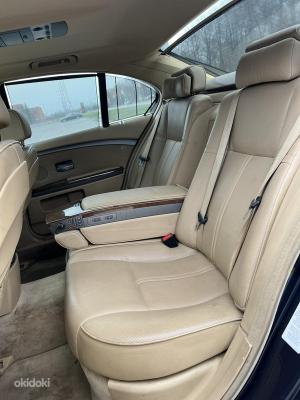 Zils BMW 745 2002 Narva, ar dzinēja tilpumu 4.40 L un nobraukumu 403 tūkst. km par 2999 €, foto 21 vietnē AUTOMOTO.COM.LV