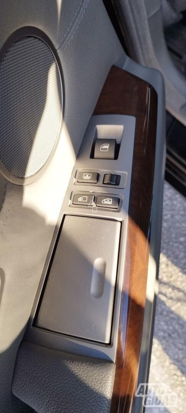 Blue BMW 745 2006 in Klaipeda, with an engine capacity of 4.40 L and mileage of 415 thousand km for 4000 €, photo 11 on AUTOMOTO.COM.LV