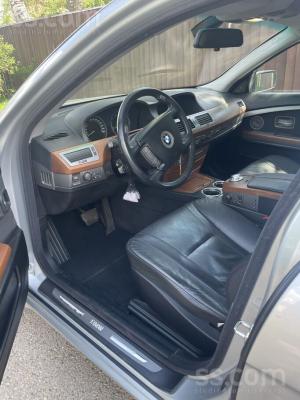 Grey BMW 745 2001 in Riga, with an engine capacity of 4.40 L and mileage of 185 thousand km for 5500 €, photo 6 on AUTOMOTO.COM.LV