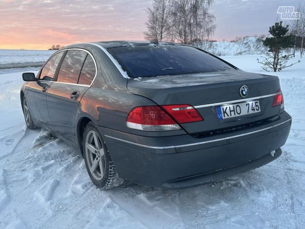 Pelēks BMW 745 2002 Klaipėda, ar dzinēja tilpumu 4.40 L un nobraukumu 213 tūkst. km par 2750 €, foto 2 vietnē AUTOMOTO.COM.LV