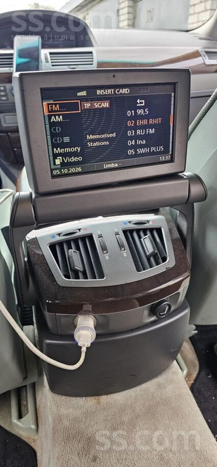 Pelēks BMW 745 2003 Rīga, ar dzinēja tilpumu 4.40 L un nobraukumu 413 tūkst. km par 4000 €, foto 12 vietnē AUTOMOTO.COM.LV