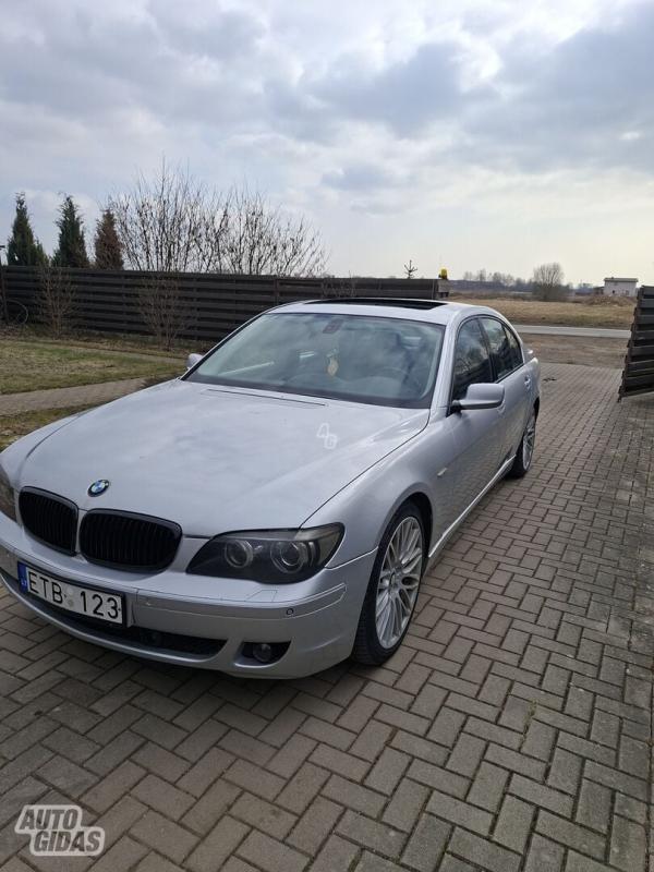 Grey BMW 745 2005 in Kaunas, with an engine capacity of 4.40 L and mileage of 240 thousand km for 3000 €, photo 1 on AUTOMOTO.COM.LV