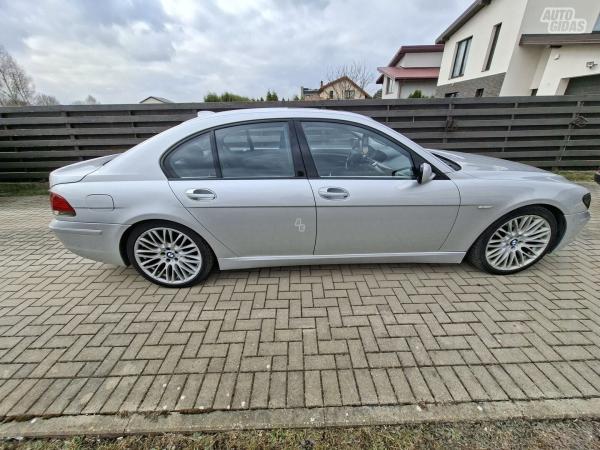 Grey BMW 745 2005 in Kaunas, with an engine capacity of 4.40 L and mileage of 240 thousand km for 3000 €, photo 3 on AUTOMOTO.COM.LV