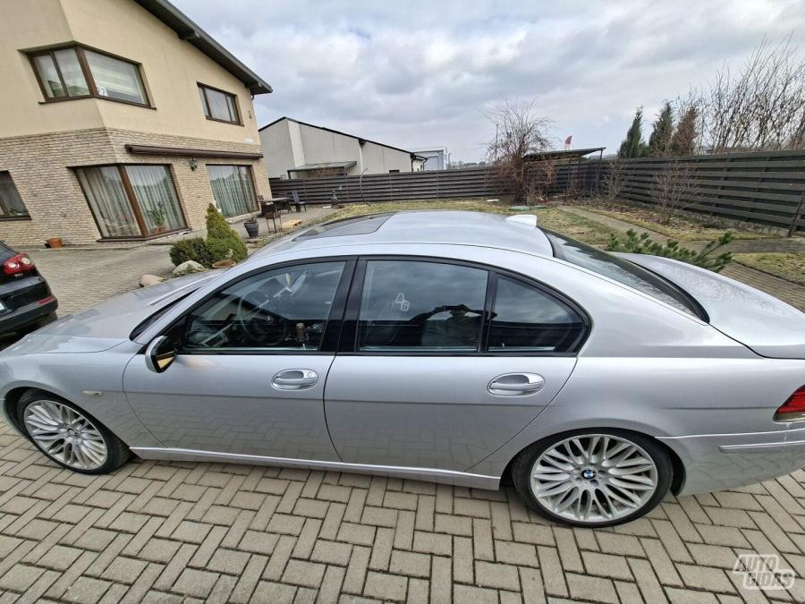 Pelēks BMW 745 2005 Kauņa, ar dzinēja tilpumu 4.40 L un nobraukumu 240 tūkst. km par 3000 €, foto 4 vietnē AUTOMOTO.COM.LV