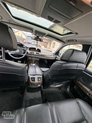 Pelēks BMW 745 2005 Kauņa, ar dzinēja tilpumu 4.40 L un nobraukumu 240 tūkst. km par 3000 €, foto 8 vietnē AUTOMOTO.COM.LV