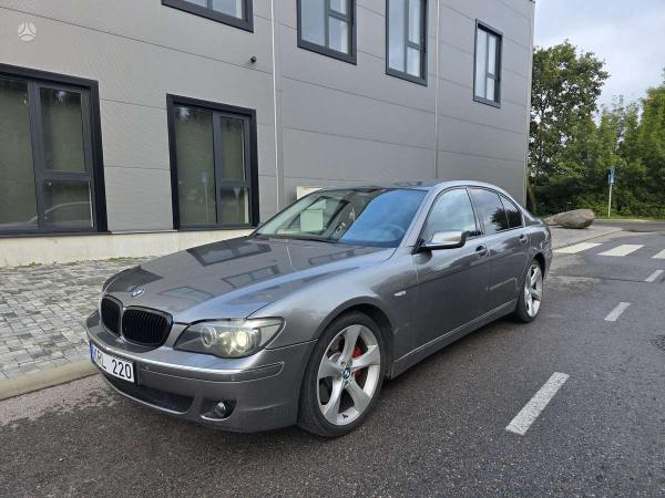 Grey BMW 745 2005 in Kaunas, with an engine capacity of 4.42 L and mileage of 423 thousand km for 3800 €, photo 1 on AUTOMOTO.COM.LV