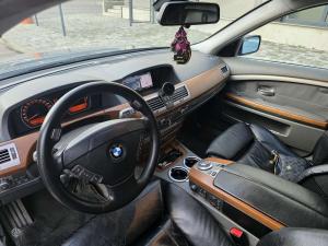 Grey BMW 745 2005 in Kaunas, with an engine capacity of 4.42 L and mileage of 423 thousand km for 3800 €, photo 11 on AUTOMOTO.COM.LV
