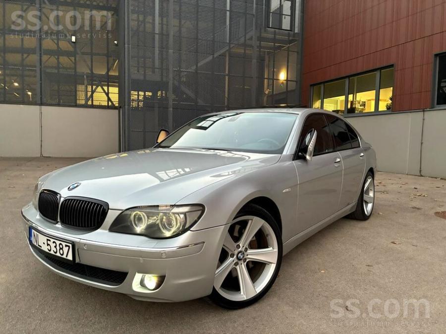 Grey BMW 745 2006 in Riga, with an engine capacity of 4.50 L and mileage of 362 thousand km for 6200 €, photo 1 on AUTOMOTO.COM.LV