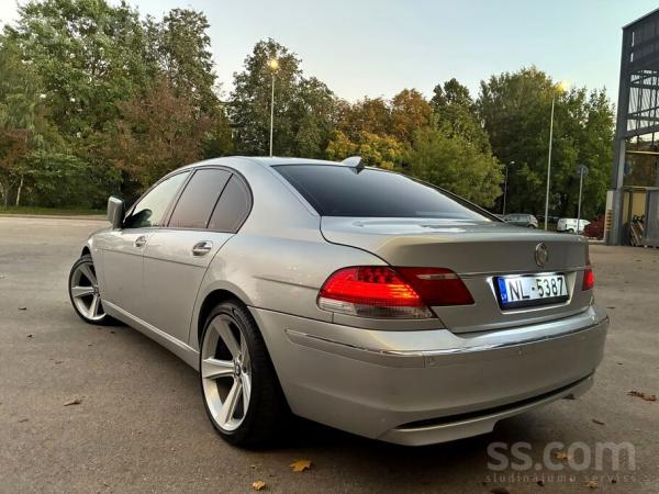 Pelēks BMW 745 2006 Rīga, ar dzinēja tilpumu 4.50 L un nobraukumu 362 tūkst. km par 6200 €, foto 5 vietnē AUTOMOTO.COM.LV