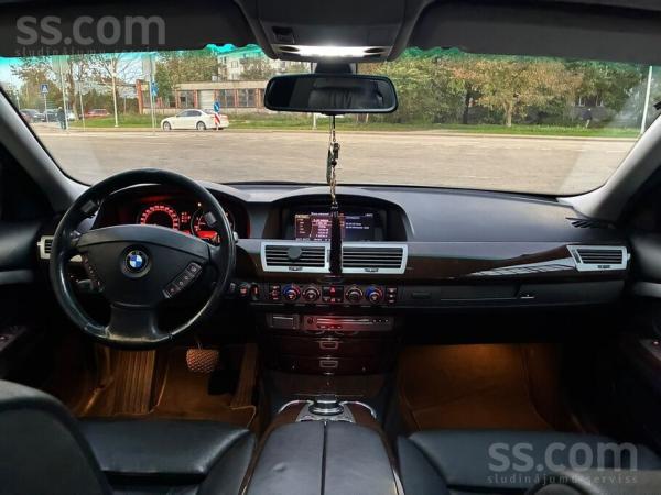 Pelēks BMW 745 2006 Rīga, ar dzinēja tilpumu 4.50 L un nobraukumu 362 tūkst. km par 6200 €, foto 10 vietnē AUTOMOTO.COM.LV