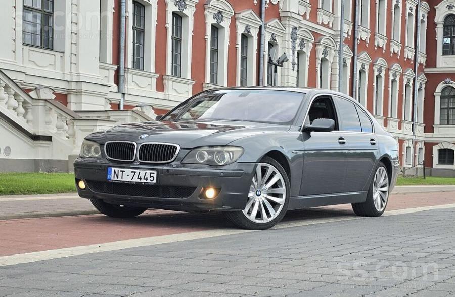 Pelēks BMW 745 2007 Jelgava, ar dzinēja tilpumu 4.40 L un nobraukumu 317 tūkst. km par 3690 €, foto 3 vietnē AUTOMOTO.COM.LV