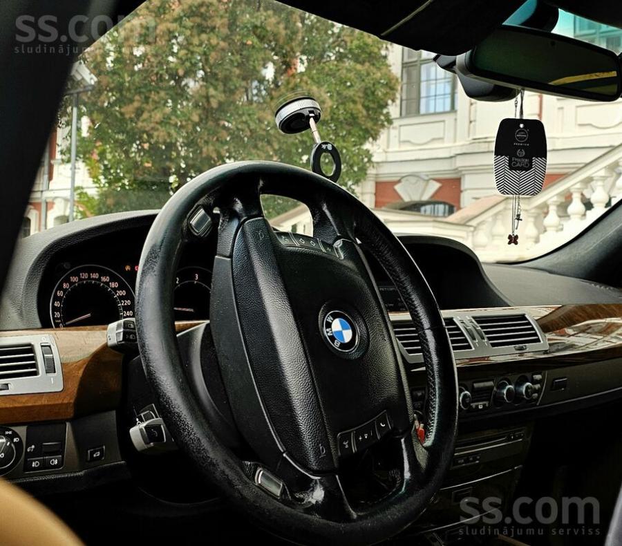 Pelēks BMW 745 2007 Jelgava, ar dzinēja tilpumu 4.40 L un nobraukumu 317 tūkst. km par 3690 €, foto 8 vietnē AUTOMOTO.COM.LV