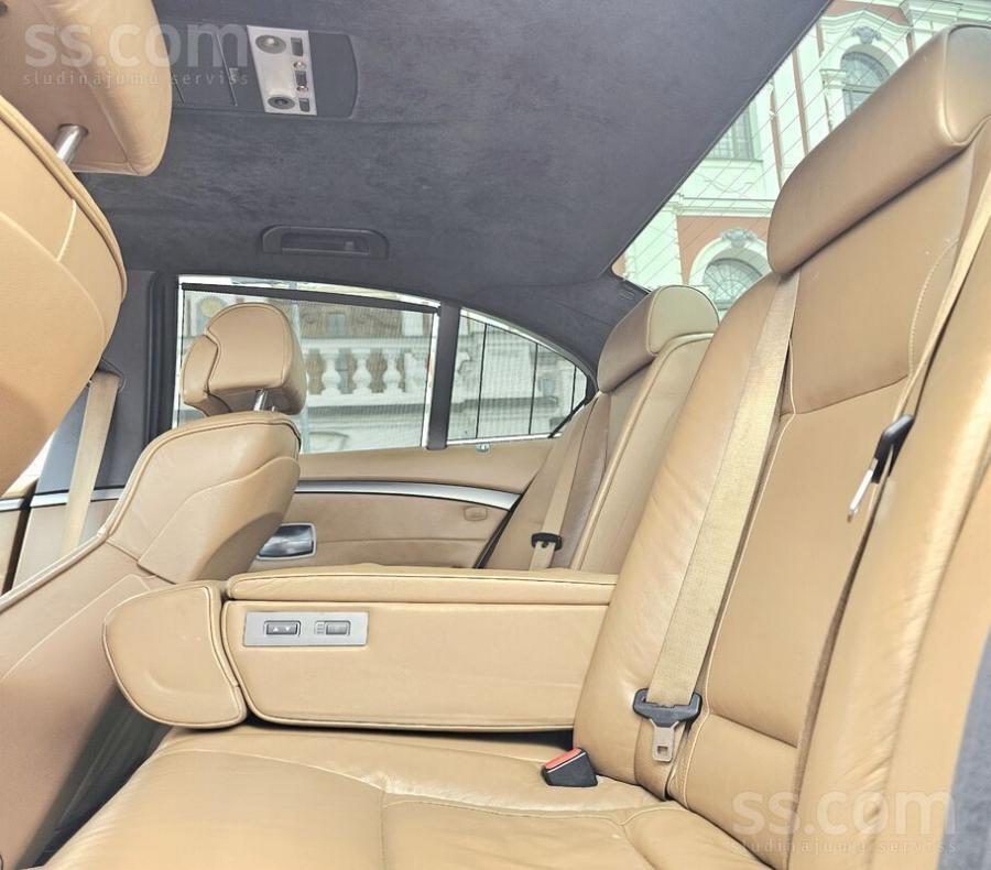 Pelēks BMW 745 2007 Jelgava, ar dzinēja tilpumu 4.40 L un nobraukumu 317 tūkst. km par 3690 €, foto 13 vietnē AUTOMOTO.COM.LV