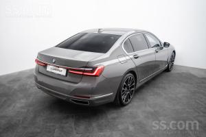 Pelēks BMW 745 2019 Rīga, ar dzinēja tilpumu 3.00 L un nobraukumu 133 tūkst. km par 38900 €, foto 5 vietnē AUTOMOTO.COM.LV