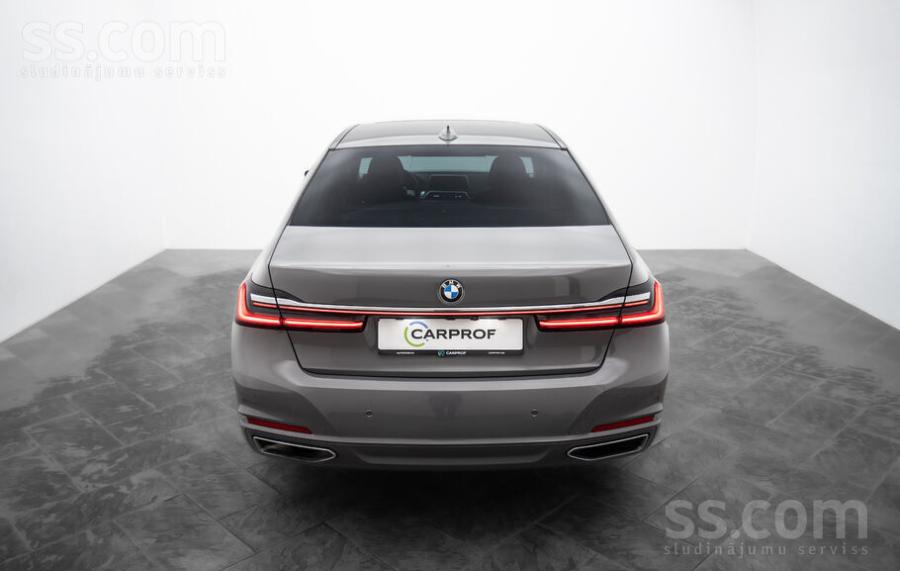 Pelēks BMW 745 2019 Rīga, ar dzinēja tilpumu 3.00 L un nobraukumu 133 tūkst. km par 38900 €, foto 6 vietnē AUTOMOTO.COM.LV