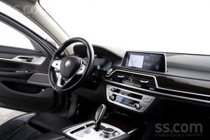 Pelēks BMW 745 2019 Rīga, ar dzinēja tilpumu 3.00 L un nobraukumu 133 tūkst. km par 38900 €, foto 13 vietnē AUTOMOTO.COM.LV