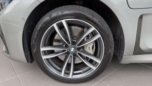 Grey BMW 745 2019 in Marijampole, with an engine capacity of 3.00 L and mileage of 146 thousand km for 41999 €, photo 6 on AUTOMOTO.COM.LV