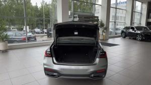 Grey BMW 745 2019 in Marijampole, with an engine capacity of 3.00 L and mileage of 146 thousand km for 41999 €, photo 10 on AUTOMOTO.COM.LV