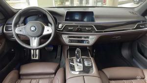Grey BMW 745 2019 in Marijampole, with an engine capacity of 3.00 L and mileage of 146 thousand km for 41999 €, photo 14 on AUTOMOTO.COM.LV
