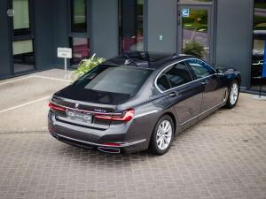 Pelēks BMW 745 2020 Kauņa, ar dzinēja tilpumu 3.00 L un nobraukumu 182 tūkst. km par 34450 €, foto 14 vietnē AUTOMOTO.COM.LV