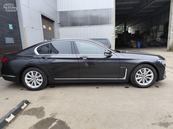 Pelēks BMW 745 2022 Šilutė, ar dzinēja tilpumu 3.00 L un nobraukumu 169 tūkst. km par 49550 €, foto 5 vietnē AUTOMOTO.COM.LV