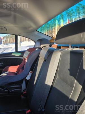 BMW 745 2002 in Riga, with an engine capacity of 4.40 L and mileage of 295 thousand km for 3100 €, photo 6 on AUTOMOTO.COM.LV
