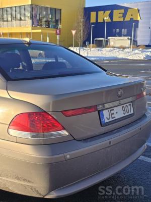 BMW 745 2002 in Riga, with an engine capacity of 4.40 L and mileage of 295 thousand km for 3100 €, photo 16 on AUTOMOTO.COM.LV