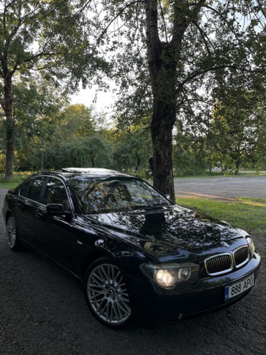 BMW 745 2002 in Kivioli, with an engine capacity of 4.40 L and mileage of 281 thousand km for 4000 €, photo 3 on AUTOMOTO.COM.LV