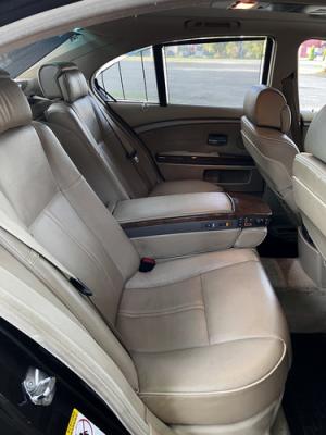 BMW 745 2002 in Kivioli, with an engine capacity of 4.40 L and mileage of 281 thousand km for 4000 €, photo 9 on AUTOMOTO.COM.LV