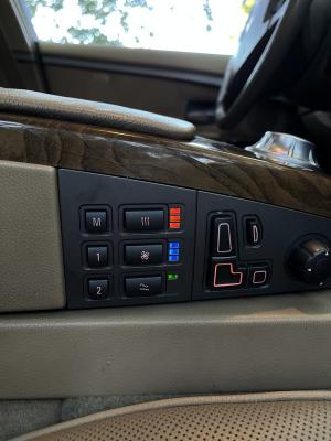 BMW 745 2002 in Kivioli, with an engine capacity of 4.40 L and mileage of 281 thousand km for 4000 €, photo 19 on AUTOMOTO.COM.LV