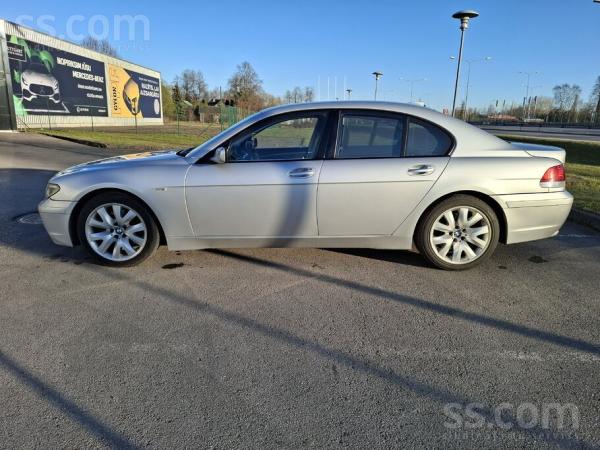 BMW 745 2003 in Riga, with an engine capacity of 4.40 L and mileage of 249 thousand km for 5500 €, photo 6 on AUTOMOTO.COM.LV