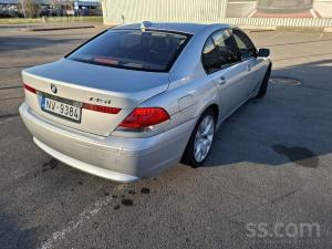 BMW 745 2003 in Riga, with an engine capacity of 4.40 L and mileage of 249 thousand km for 5500 €, photo 23 on AUTOMOTO.COM.LV