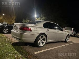 BMW 745 2006 Jēkabpils, ar dzinēja tilpumu 4.50 L un nobraukumu 361 tūkst. km par 5800 €, foto 3 vietnē AUTOMOTO.COM.LV