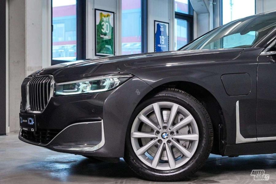 BMW 745 2020 Marijampole, ar dzinēja tilpumu 3.00 L un nobraukumu 182 tūkst. km par 38450 €, foto 6 vietnē AUTOMOTO.COM.LV