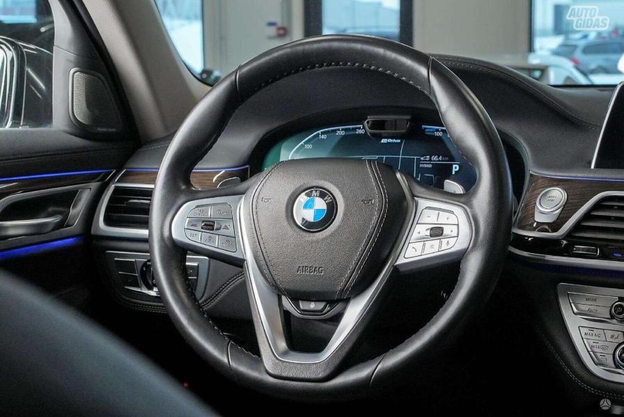 BMW 745 2020 Marijampole, ar dzinēja tilpumu 3.00 L un nobraukumu 182 tūkst. km par 38450 €, foto 17 vietnē AUTOMOTO.COM.LV