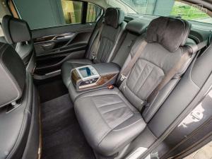 BMW 745 2020 in Marijampole, with an engine capacity of 3.00 L and mileage of 182 thousand km for 35950 €, photo 38 on AUTOMOTO.COM.LV
