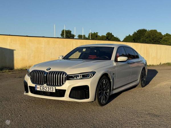Balts BMW 745 2021 Klaipėda, ar dzinēja tilpumu 3.00 L un nobraukumu 142 tūkst. km par 45000 €, foto 8 vietnē AUTOMOTO.COM.LV