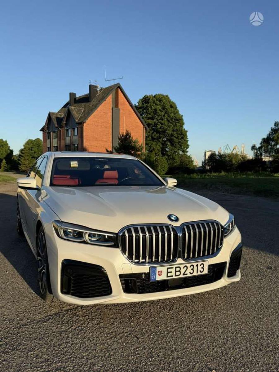 Balts BMW 745 2021 Klaipėda, ar dzinēja tilpumu 3.00 L un nobraukumu 142 tūkst. km par 45000 €, foto 13 vietnē AUTOMOTO.COM.LV