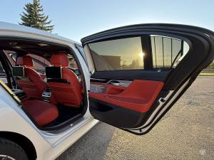 Balts BMW 745 2021 Klaipėda, ar dzinēja tilpumu 3.00 L un nobraukumu 142 tūkst. km par 45000 €, foto 14 vietnē AUTOMOTO.COM.LV