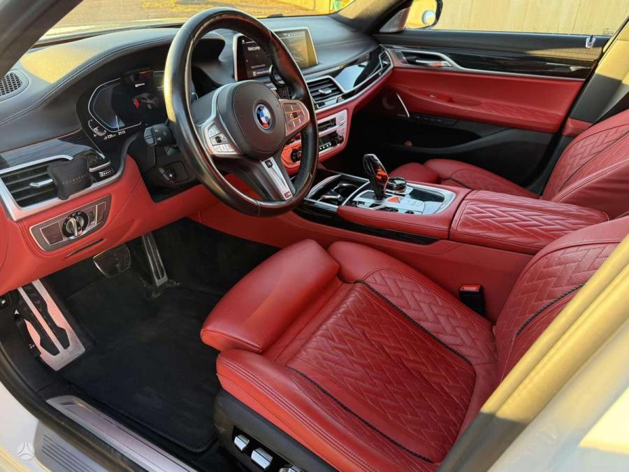 Balts BMW 745 2021 Klaipėda, ar dzinēja tilpumu 3.00 L un nobraukumu 142 tūkst. km par 45000 €, foto 18 vietnē AUTOMOTO.COM.LV