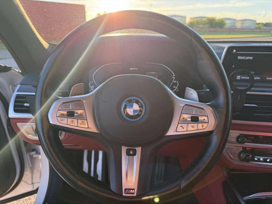 Balts BMW 745 2021 Klaipėda, ar dzinēja tilpumu 3.00 L un nobraukumu 142 tūkst. km par 45000 €, foto 25 vietnē AUTOMOTO.COM.LV