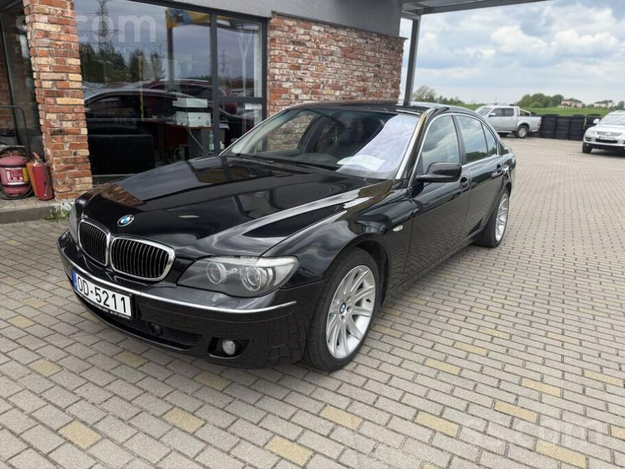 Black BMW 750 2007 in Talsi, with an engine capacity of 5.00 L and mileage of 164 thousand km for 6497 €, photo 1 on AUTOMOTO.COM.LV