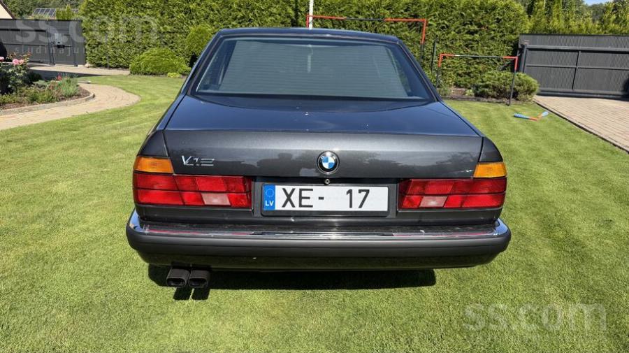 Black BMW 750 1989 in Limbazi, with an engine capacity of 5.00 L and mileage of 247 thousand km for 12800 €, photo 3 on AUTOMOTO.COM.LV